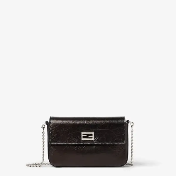 Fendi Tube Wallet On Chain Crackled Leather Compact Wallet - [black]
